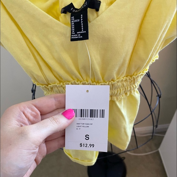 Forever 21 | Tops | Light Yellow Cropped Top | Poshmark